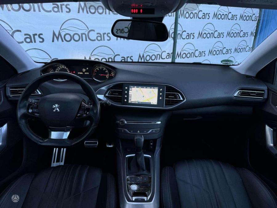 Melns Peugeot 308 2015 Viļņa, ar dzinēja tilpumu 1.20 L un nobraukumu 125 tūkst. km par 7900 €, foto 13 vietnē AUTOMOTO.COM.LV