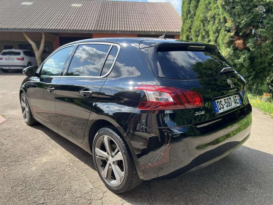Black Peugeot 308 2015 in Taurage, with an engine capacity of 2.00 L and mileage of 268 thousand km for 6200 €, photo 4 on AUTOMOTO.COM.LV