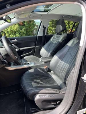 Black Peugeot 308 2015 in Taurage, with an engine capacity of 2.00 L and mileage of 268 thousand km for 6200 €, photo 15 on AUTOMOTO.COM.LV