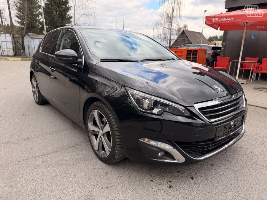 Black Peugeot 308 2016 in Vilnius, with an engine capacity of 1.60 L and mileage of 190 thousand km for 6950 €, photo 5 on AUTOMOTO.COM.LV