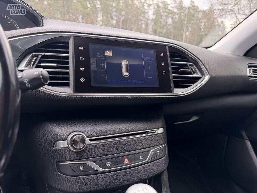 Black Peugeot 308 2016 in Vilnius, with an engine capacity of 1.60 L and mileage of 190 thousand km for 6950 €, photo 20 on AUTOMOTO.COM.LV