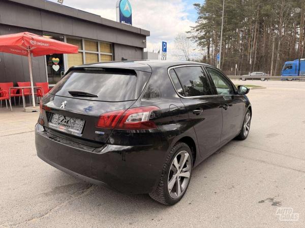 Black Peugeot 308 2016 in Vilnius, with an engine capacity of 1.60 L and mileage of 190 thousand km for 6550 €, photo 5 on AUTOMOTO.COM.LV