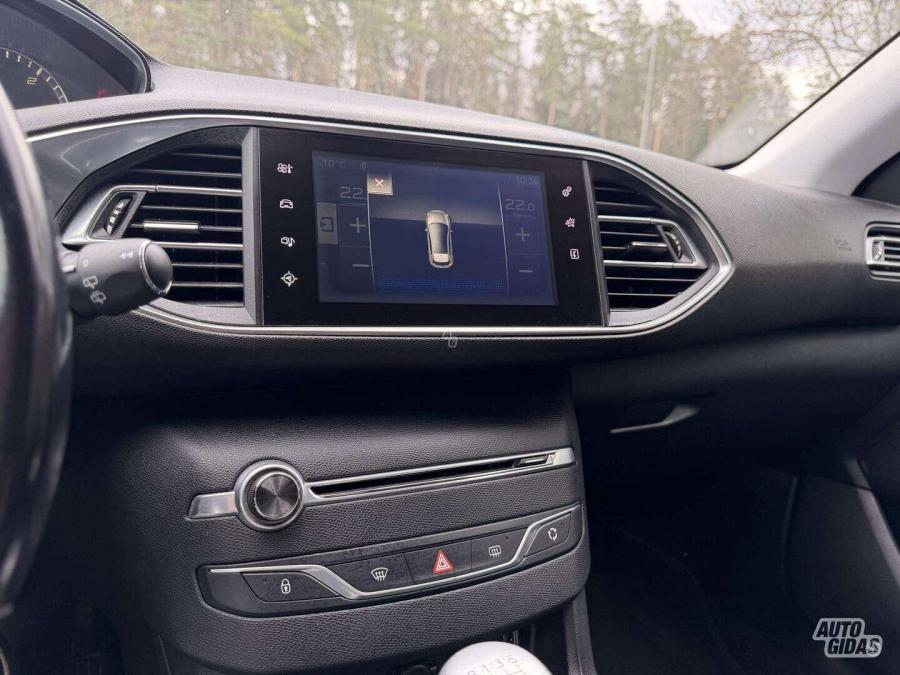 Black Peugeot 308 2016 in Vilnius, with an engine capacity of 1.60 L and mileage of 190 thousand km for 6550 €, photo 19 on AUTOMOTO.COM.LV