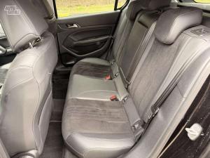 Black Peugeot 308 2016 in Vilnius, with an engine capacity of 1.60 L and mileage of 190 thousand km for 6550 €, photo 11 on AUTOMOTO.COM.LV