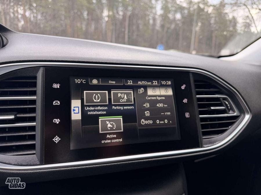 Black Peugeot 308 2016 in Vilnius, with an engine capacity of 1.60 L and mileage of 190 thousand km for 6550 €, photo 26 on AUTOMOTO.COM.LV