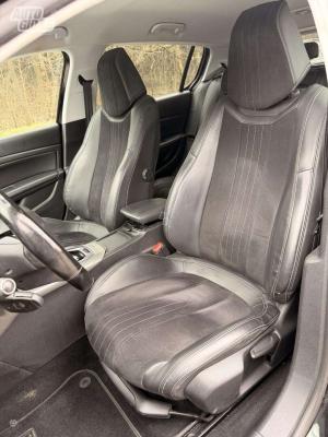 Melns Peugeot 308 2016 Viļņa, ar dzinēja tilpumu 1.60 L un nobraukumu 190 tūkst. km par 6550 €, foto 10 vietnē AUTOMOTO.COM.LV
