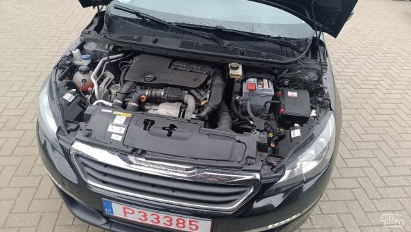 Peugeot 308 2016 Alīta vietnē Melns Peugeot 308 2016 Alīta, ar dzinēja tilpumu 1.60 L un nobraukumu 290 tūkst. km par 4899 €, foto 10 vietnē AUTOMOTO.COM.LV