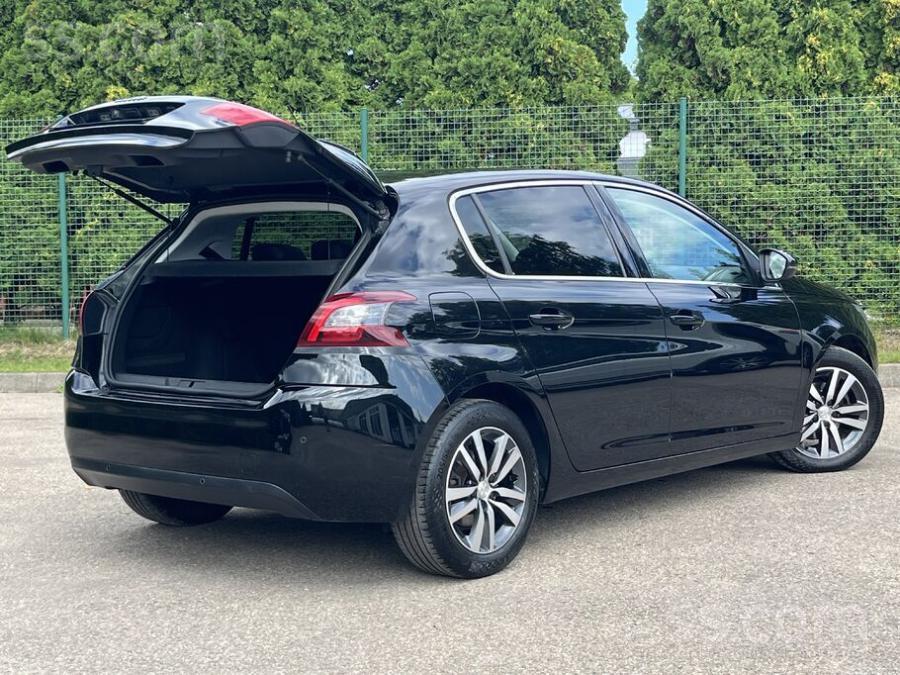 Melns Peugeot 308 2017 Jelgava, ar dzinēja tilpumu 1.20 L un nobraukumu 169 tūkst. km par 7990 €, foto 8 vietnē AUTOMOTO.COM.LV