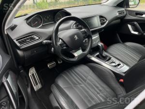 Melns Peugeot 308 2017 Jelgava, ar dzinēja tilpumu 1.20 L un nobraukumu 169 tūkst. km par 7990 €, foto 9 vietnē AUTOMOTO.COM.LV