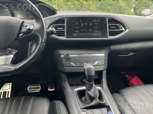 Melns Peugeot 308 2017 Jelgava, ar dzinēja tilpumu 1.20 L un nobraukumu 169 tūkst. km par 7990 €, foto 14 vietnē AUTOMOTO.COM.LV