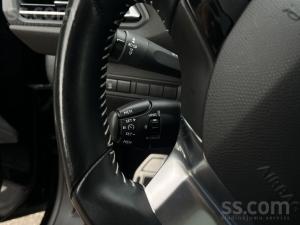 Melns Peugeot 308 2017 Jelgava, ar dzinēja tilpumu 1.20 L un nobraukumu 169 tūkst. km par 7990 €, foto 17 vietnē AUTOMOTO.COM.LV