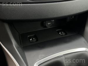 Melns Peugeot 308 2017 Jelgava, ar dzinēja tilpumu 1.20 L un nobraukumu 169 tūkst. km par 7990 €, foto 18 vietnē AUTOMOTO.COM.LV