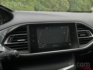 Melns Peugeot 308 2017 Jelgava, ar dzinēja tilpumu 1.20 L un nobraukumu 169 tūkst. km par 7990 €, foto 19 vietnē AUTOMOTO.COM.LV
