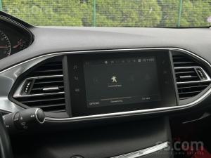 Melns Peugeot 308 2017 Jelgava, ar dzinēja tilpumu 1.20 L un nobraukumu 169 tūkst. km par 7990 €, foto 21 vietnē AUTOMOTO.COM.LV