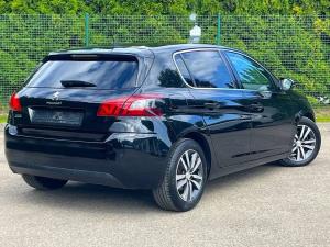 Black Peugeot 308 2017 in Jelgava, with an engine capacity of 1.20 L and mileage of 169 thousand km for 7990 €, photo 7 on AUTOMOTO.COM.LV