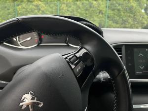 Black Peugeot 308 2017 in Jelgava, with an engine capacity of 1.20 L and mileage of 169 thousand km for 7990 €, photo 15 on AUTOMOTO.COM.LV