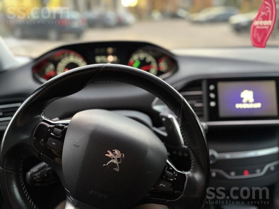 Black Peugeot 308 2018 in Riga, with an engine capacity of 1.50 L and mileage of 126 thousand km for 9250 €, photo 7 on AUTOMOTO.COM.LV