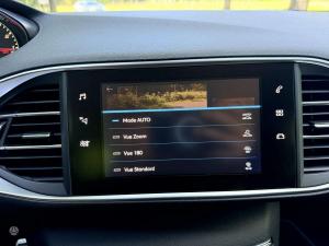 Black Peugeot 308 2018 in Taurage, with an engine capacity of 1.20 L and mileage of 108 thousand km for 7499 €, photo 23 on AUTOMOTO.COM.LV
