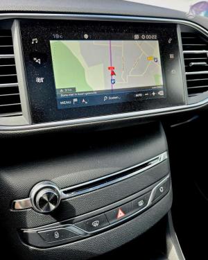 Black Peugeot 308 2018 in Taurage, with an engine capacity of 1.20 L and mileage of 125 thousand km for 6800 €, photo 19 on AUTOMOTO.COM.LV