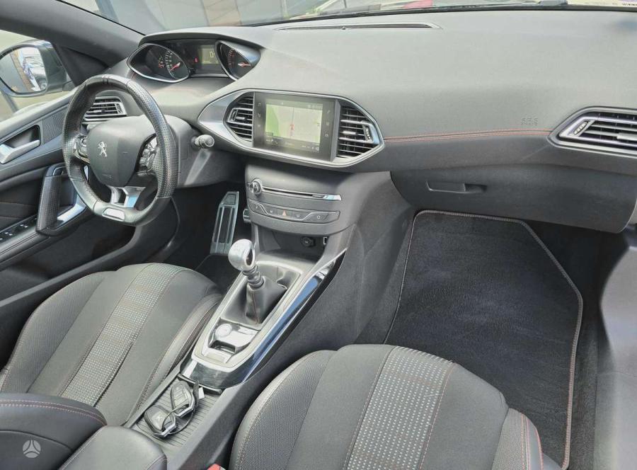 Black Peugeot 308 2018 in Taurage, with an engine capacity of 1.20 L and mileage of 125 thousand km for 6800 €, photo 27 on AUTOMOTO.COM.LV