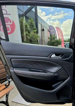 Black Peugeot 308 2018 in Taurage, with an engine capacity of 1.20 L and mileage of 125 thousand km for 6800 €, photo 34 on AUTOMOTO.COM.LV