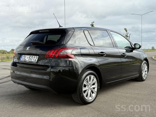 Black Peugeot 308 2018 in Liepaja, with an engine capacity of 1.20 L and mileage of 106 thousand km for 8900 €, photo 3 on AUTOMOTO.COM.LV