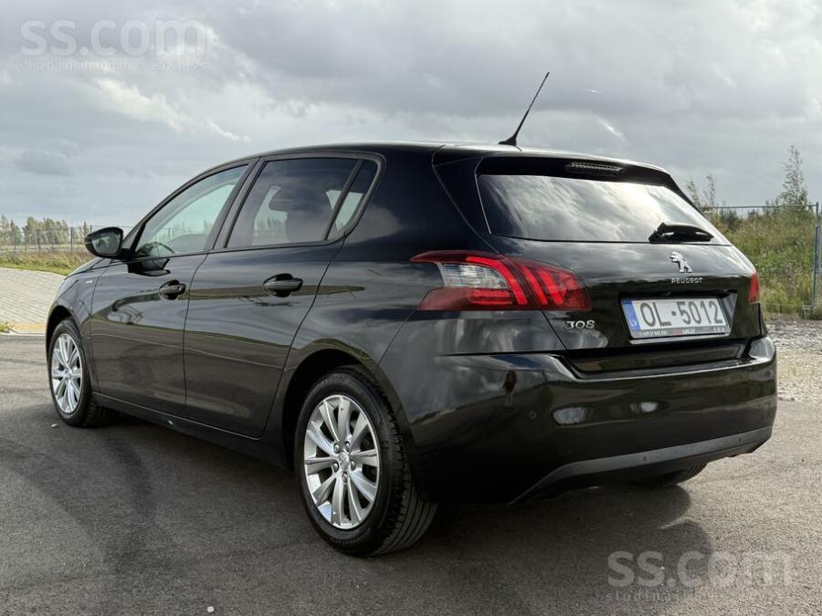 Black Peugeot 308 2018 in Liepaja, with an engine capacity of 1.20 L and mileage of 106 thousand km for 8900 €, photo 5 on AUTOMOTO.COM.LV