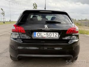 Black Peugeot 308 2018 in Liepaja, with an engine capacity of 1.20 L and mileage of 106 thousand km for 8900 €, photo 9 on AUTOMOTO.COM.LV