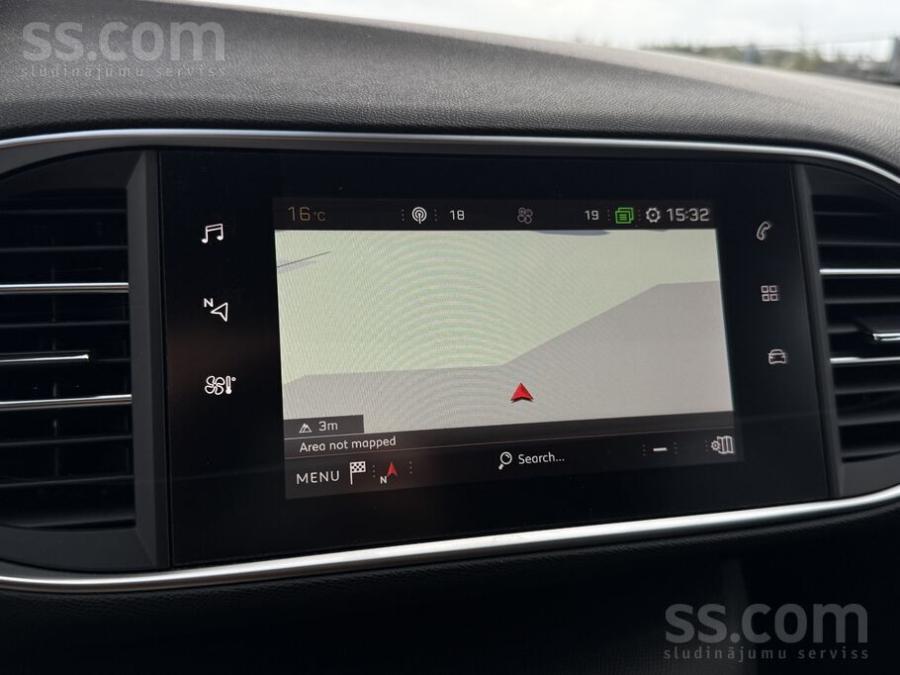 Black Peugeot 308 2018 in Liepaja, with an engine capacity of 1.20 L and mileage of 106 thousand km for 8900 €, photo 20 on AUTOMOTO.COM.LV