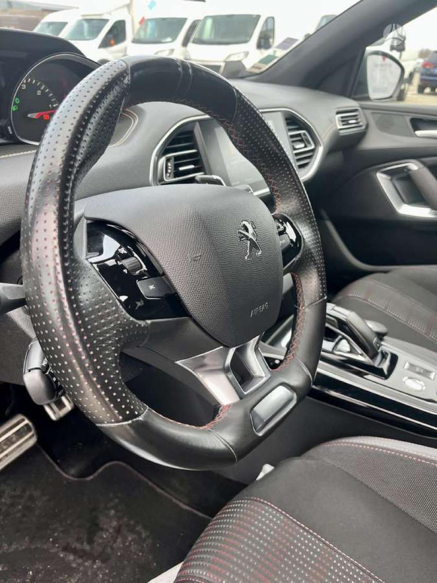 Black Peugeot 308 2019 in Taurage, with an engine capacity of 1.50 L and mileage of 125 thousand km for 9200 €, photo 24 on AUTOMOTO.COM.LV