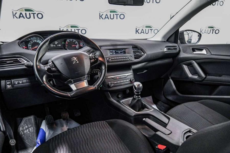 Melns Peugeot 308 2019 Kauņa, ar dzinēja tilpumu 1.20 L un nobraukumu 150 tūkst. km par 5900 €, foto 8 vietnē AUTOMOTO.COM.LV