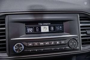Melns Peugeot 308 2019 Kauņa, ar dzinēja tilpumu 1.20 L un nobraukumu 150 tūkst. km par 5900 €, foto 17 vietnē AUTOMOTO.COM.LV