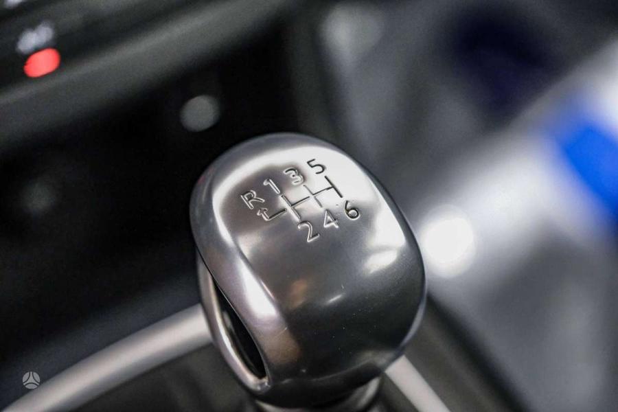 Melns Peugeot 308 2019 Kauņa, ar dzinēja tilpumu 1.20 L un nobraukumu 150 tūkst. km par 5900 €, foto 20 vietnē AUTOMOTO.COM.LV