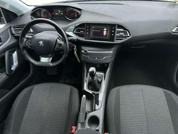 Black Peugeot 308 2020 in Kaunas, with an engine capacity of 1.50 L and mileage of 200 thousand km for 6700 €, photo 8 on AUTOMOTO.COM.LV