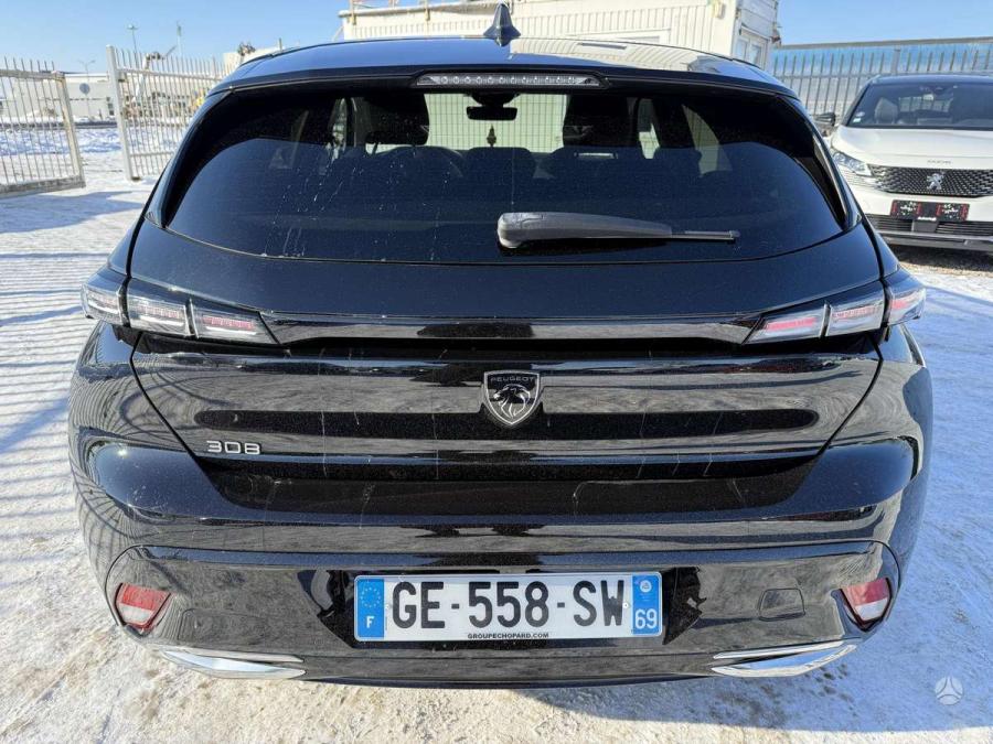 Black Peugeot 308 2022 in Marijampole, with an engine capacity of 1.50 L and mileage of 165 thousand km for 12699 €, photo 6 on AUTOMOTO.COM.LV
