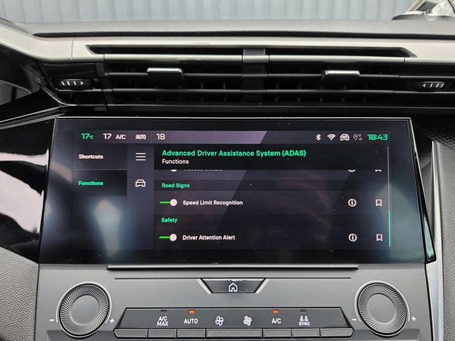 Melns Peugeot 308 2022 Kauņa, ar dzinēja tilpumu 1.20 L un nobraukumu 183 tūkst. km par 6400 €, foto 33 vietnē AUTOMOTO.COM.LV