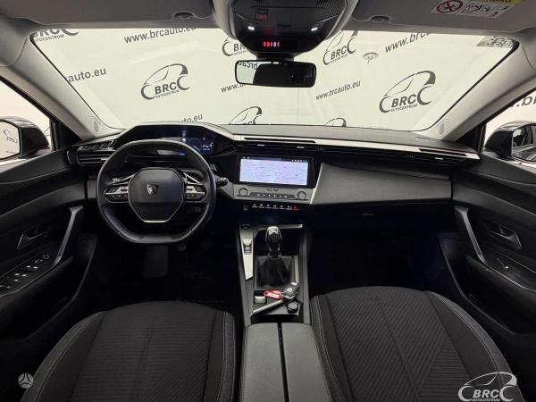 Black Peugeot 308 2022 in Vilnius, with an engine capacity of 1.20 L and mileage of 114 thousand km for 9600 €, photo 5 on AUTOMOTO.COM.LV