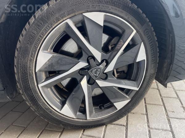 Black Peugeot 308 2023 in Jelgava, with an engine capacity of 1.60 L and mileage of 115 thousand km for 21000 €, photo 10 on AUTOMOTO.COM.LV