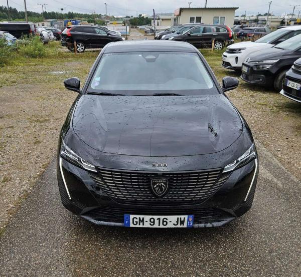 Melns Peugeot 308 2023 Viļņa, ar dzinēja tilpumu 1.20 L un nobraukumu 123 tūkst. km par 12705 €, foto 2 vietnē AUTOMOTO.COM.LV