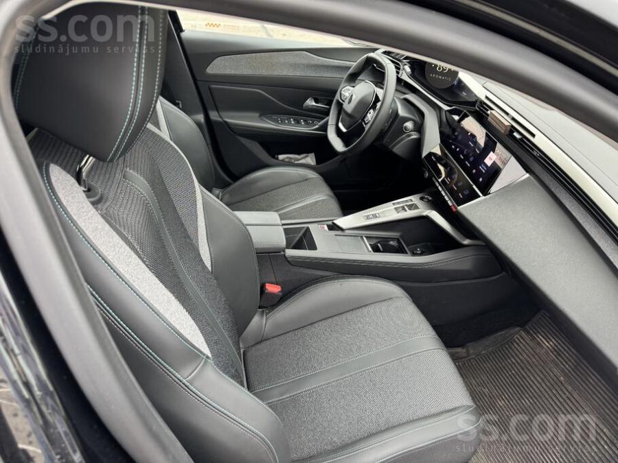 Melns Peugeot 308 2023 Rīga, ar dzinēja tilpumu 1.20 L un nobraukumu 19 tūkst. km par 19580 €, foto 7 vietnē AUTOMOTO.COM.LV