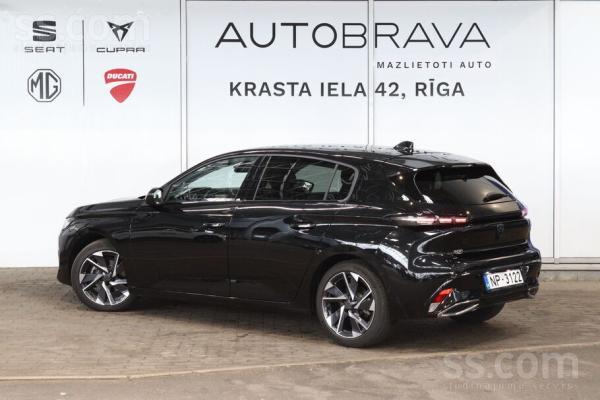 Peugeot 308 2023 Rīga vietnē Melns Peugeot 308 2023 Rīga, ar dzinēja tilpumu 1.20 L un nobraukumu 23 tūkst. km par 18490 €, foto 9 vietnē AUTOMOTO.COM.LV