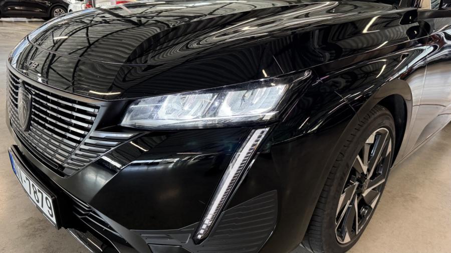 Melns Peugeot 308 2024 Rīga, ar dzinēja tilpumu 1.20 L un nobraukumu 42 tūkst. km par 2350000 €, foto 8 vietnē AUTOMOTO.COM.LV
