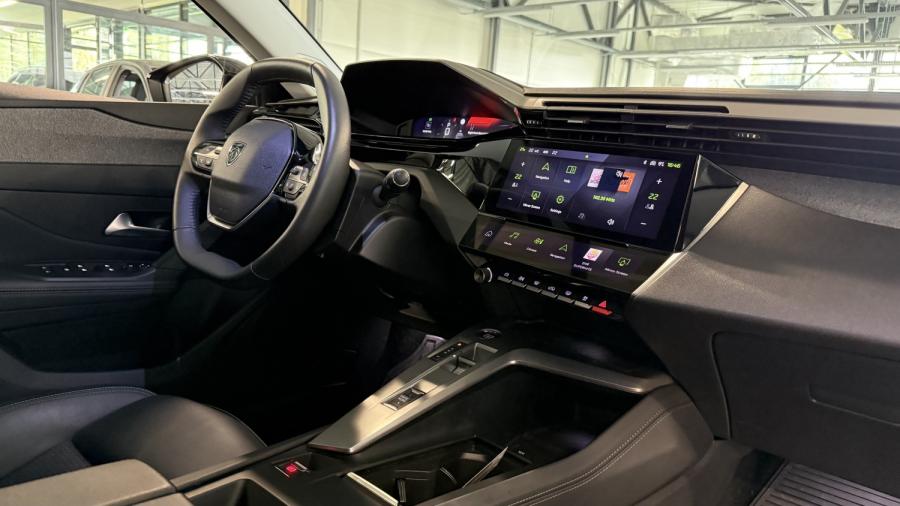 Melns Peugeot 308 2024 Rīga, ar dzinēja tilpumu 1.20 L un nobraukumu 42 tūkst. km par 2350000 €, foto 15 vietnē AUTOMOTO.COM.LV