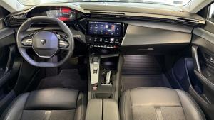 Melns Peugeot 308 2024 Rīga, ar dzinēja tilpumu 1.20 L un nobraukumu 42 tūkst. km par 2350000 €, foto 16 vietnē AUTOMOTO.COM.LV