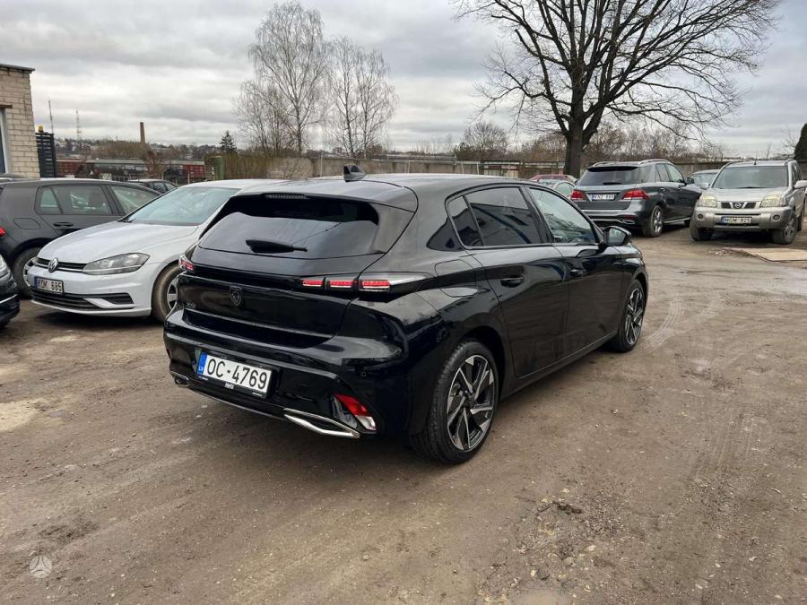 Melns Peugeot 308 2025 Kauņa, ar dzinēja tilpumu 1.50 L un nobraukumu 20 tūkst. km par 15900 €, foto 3 vietnē AUTOMOTO.COM.LV