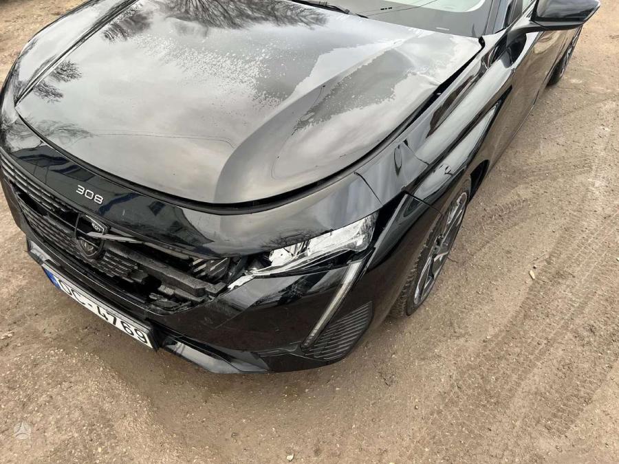 Melns Peugeot 308 2025 Kauņa, ar dzinēja tilpumu 1.50 L un nobraukumu 20 tūkst. km par 15900 €, foto 5 vietnē AUTOMOTO.COM.LV