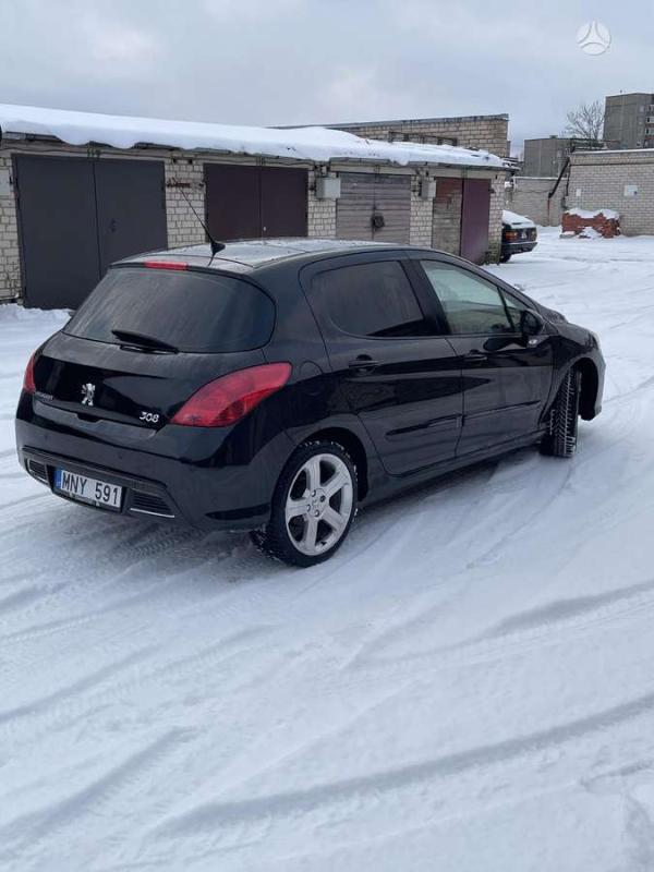 Black Peugeot 308 2007 in Mazeikiai, with an engine capacity of 1.60 L and mileage of 226 thousand km for 3200 €, photo 4 on AUTOMOTO.COM.LV