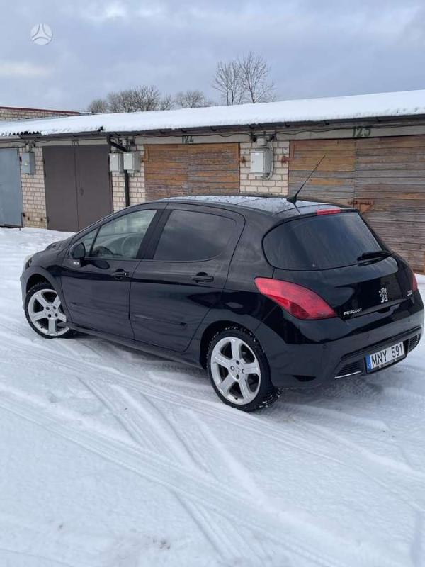 Black Peugeot 308 2007 in Mazeikiai, with an engine capacity of 1.60 L and mileage of 226 thousand km for 3200 €, photo 6 on AUTOMOTO.COM.LV