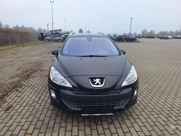 Melns Peugeot 308 2010 Marijampole, ar dzinēja tilpumu 1.60 L un nobraukumu 250 tūkst. km par 2400 €, foto 4 vietnē AUTOMOTO.COM.LV