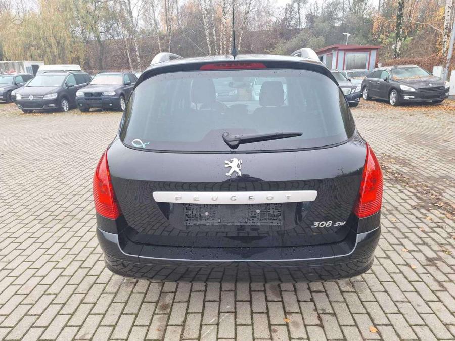 Black Peugeot 308 2010 in Marijampole, with an engine capacity of 1.60 L and mileage of 250 thousand km for 2400 €, photo 8 on AUTOMOTO.COM.LV